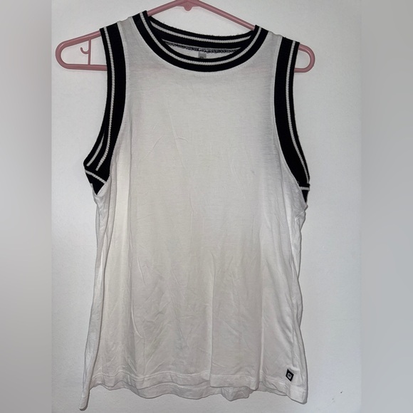 Fabletics | Tops | Fabletics Tank Top | Poshmark